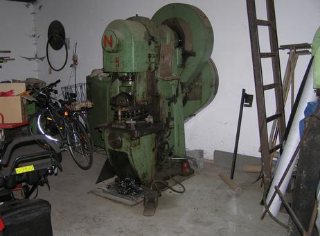 Ekscentarska presa SMERAL LE 50 S