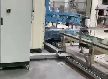 Paletizacioni robot Mas Pack Stratos P2