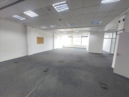 Novi Beograd open space, pp u pos.zgradi, ID:1762