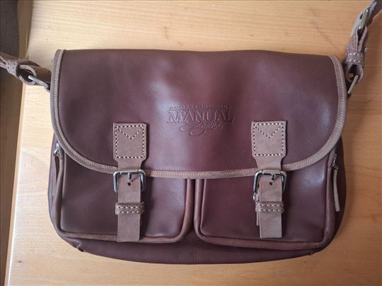 Manual zenska torba