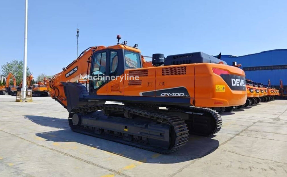 Novi Develon DX400LC-7 bager guseničar