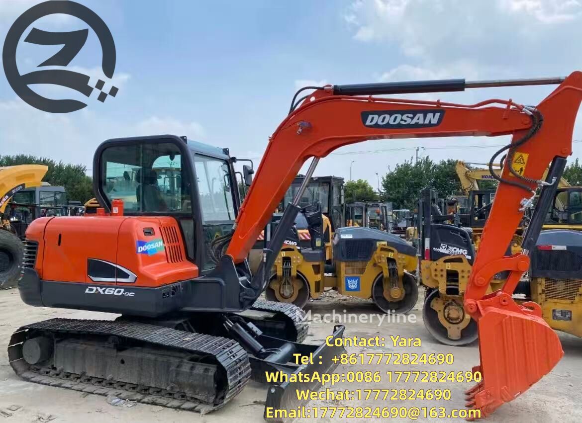 Doosan DX60-9C bager guseničar