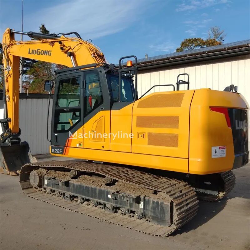 Novi Brand Cummins B6.7 bager guseničar