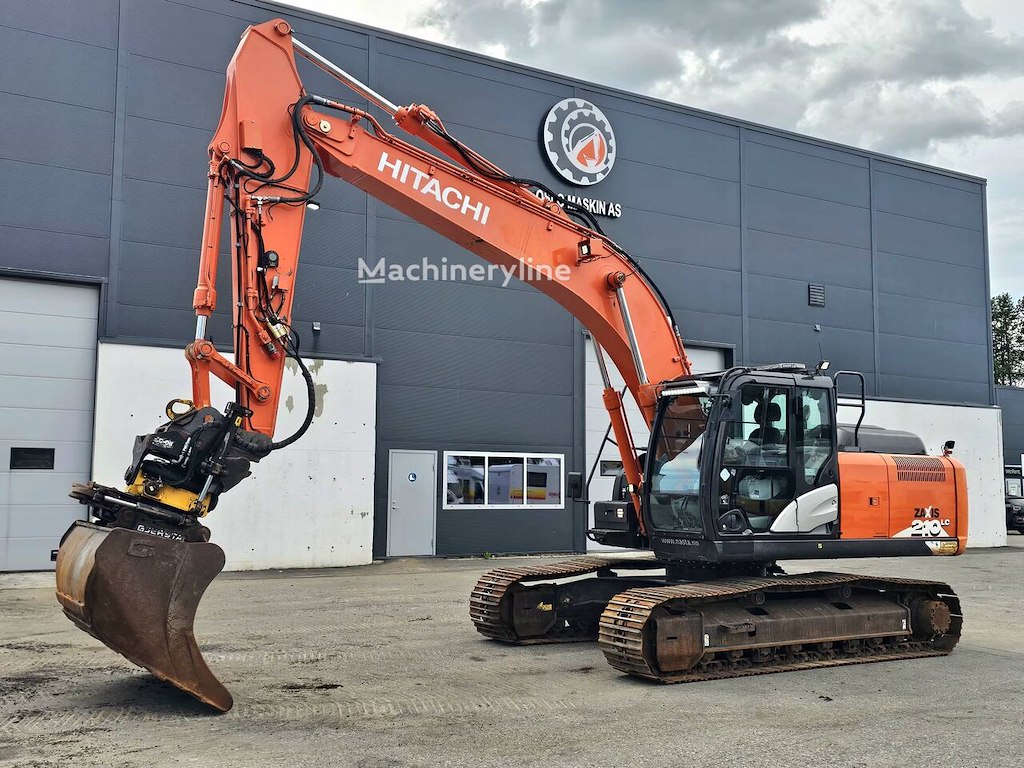 Hitachi ZX210LC-6 bager guseničar