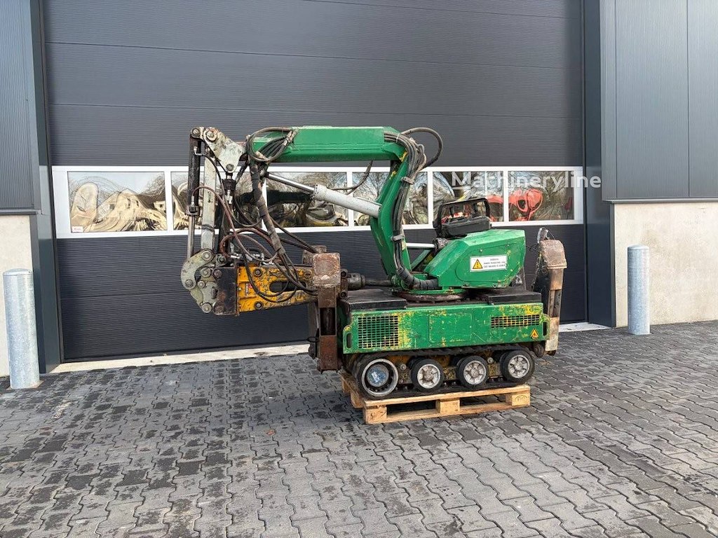 Prodaje se Brokk DMX520 bager za rušenje na aukciji
