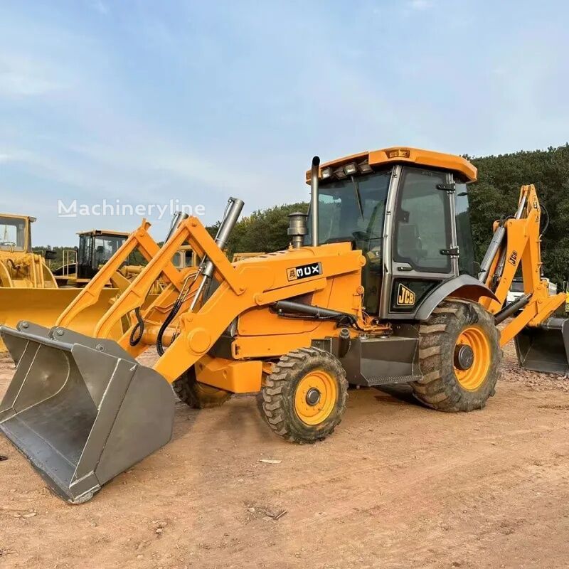 Novi JCB 3CX Backhoe Loader bager-utovarivač