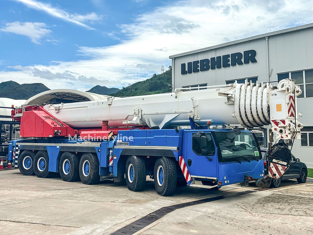 Liebherr LTM 1300-6.2 autodizalica