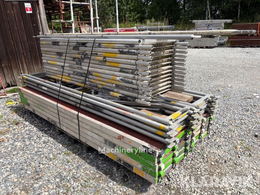 Prodaje se Layher Ramställning Aluminum Layher ca 90 m2 skele na aukciji