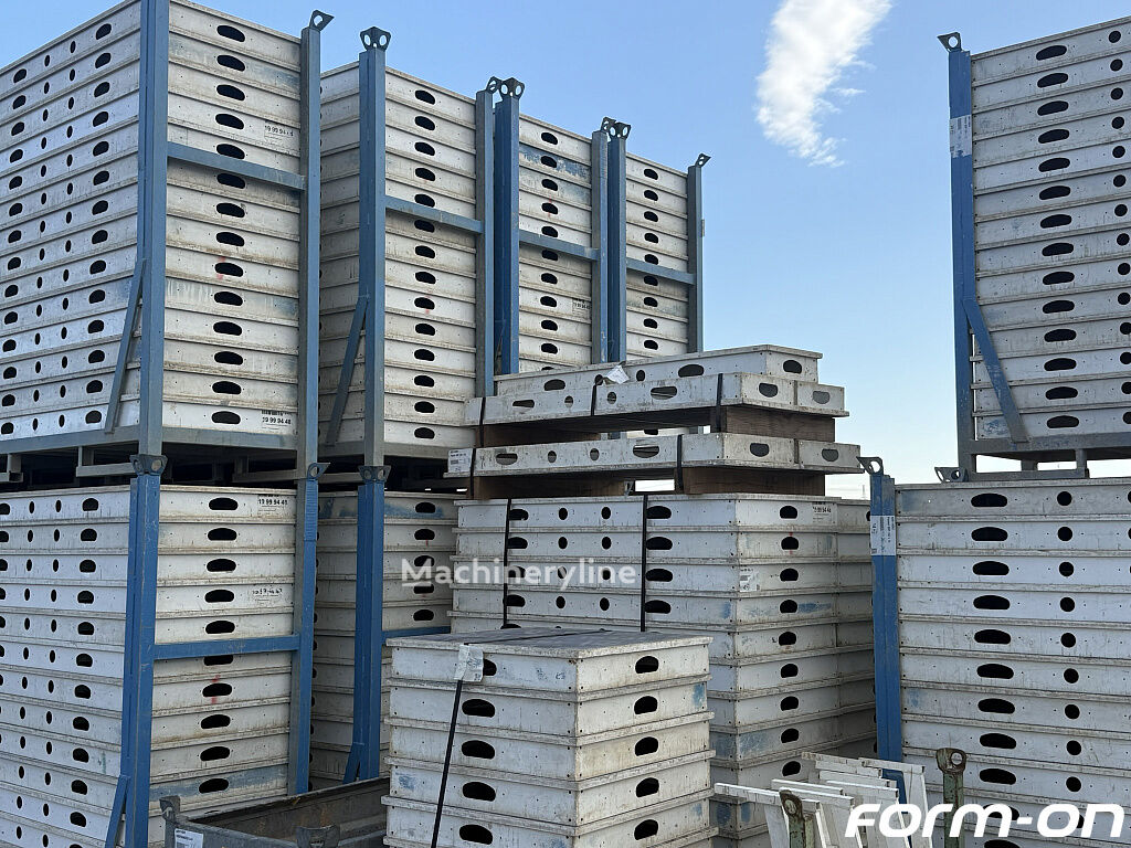 Peri SKYDECK Deckenschalung – Paneele & Träger für flexible Projektlö oplatna greda