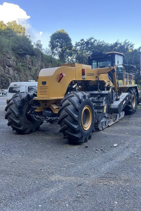 XCMG XLZ250 stabilizator tla