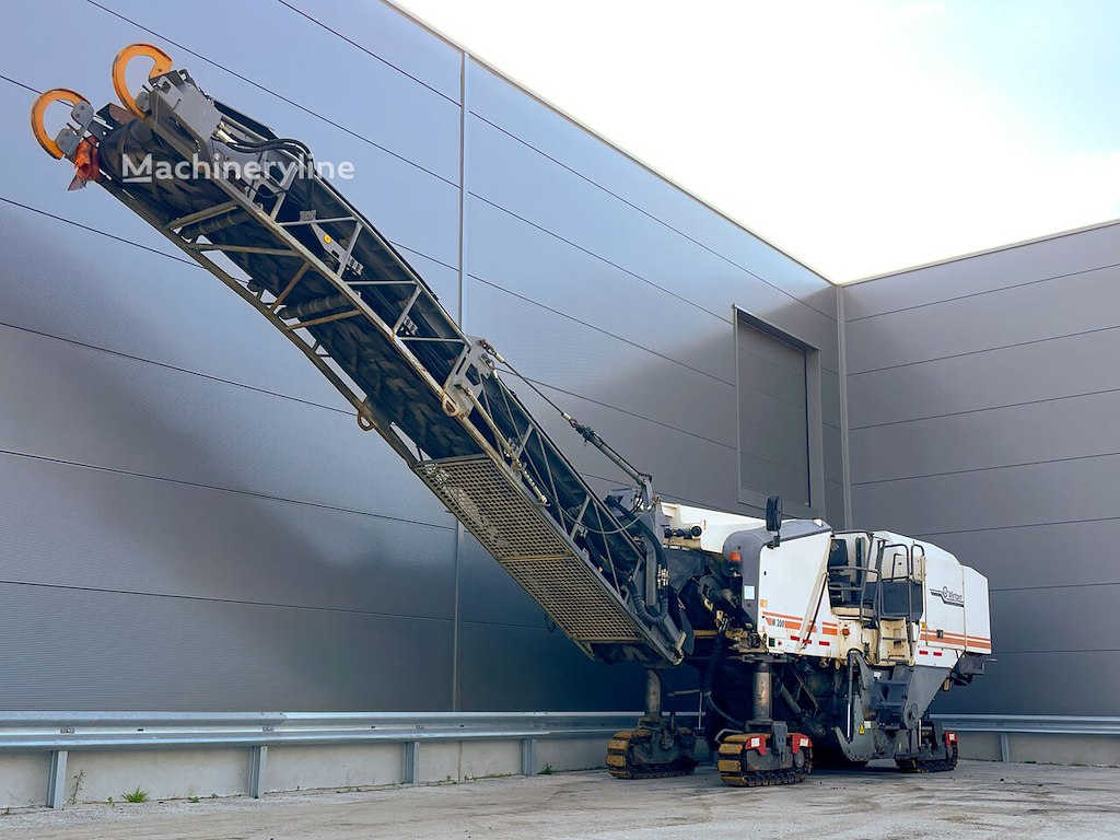 Wirtgen W 200 glodalica za asfalt
