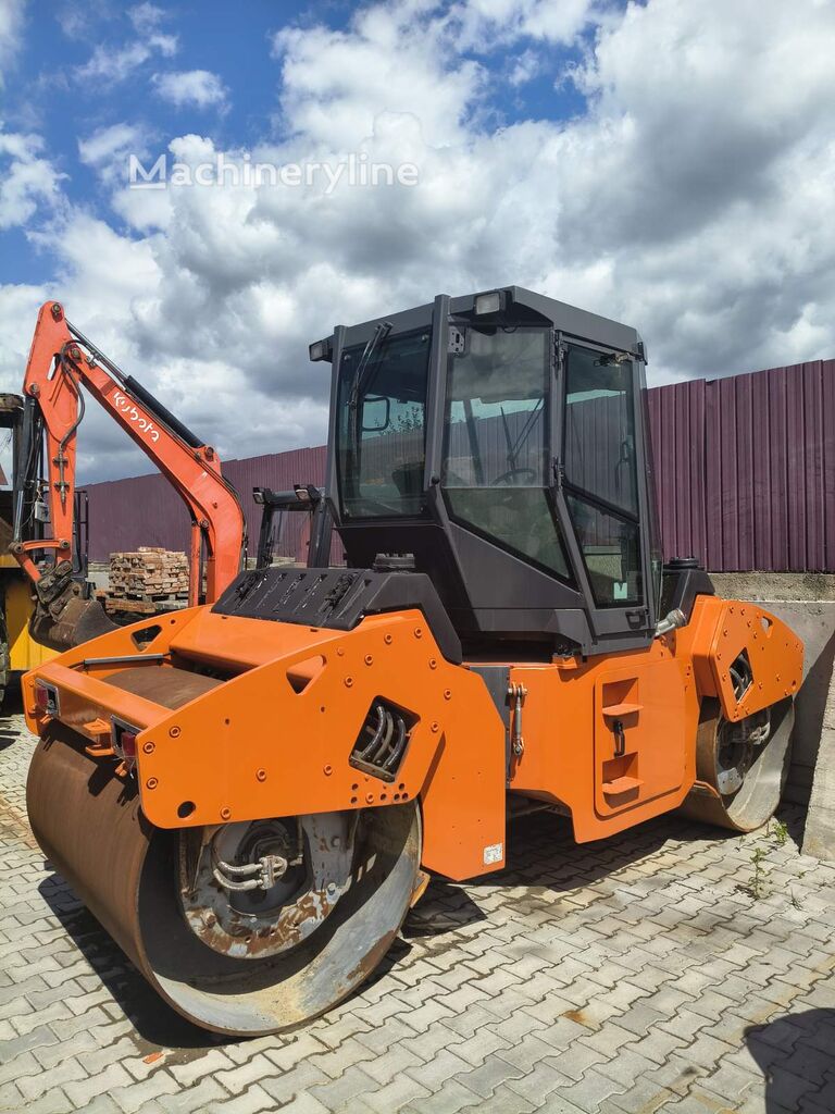 Hamm HD110 valjak za asfalt