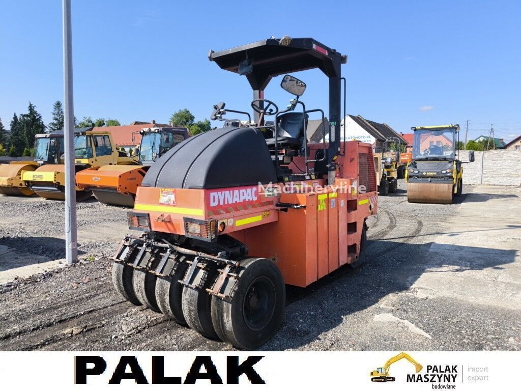 Dynapac Walec drogowy CP 142 , GUMA-GUMA ,2013 rok pneumatski valjak