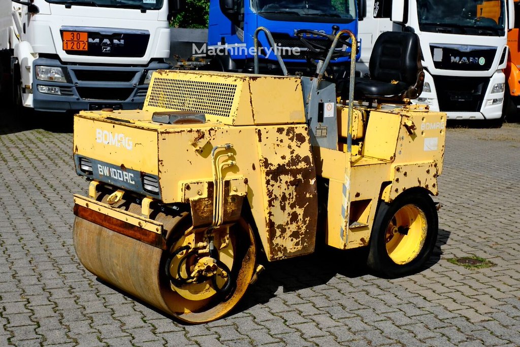 BOMAG BW 100 AC mali valjak