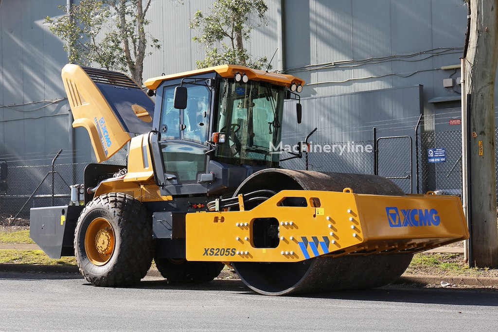 Novi XCMG XS205S Road Roller kompaktor s jednim valjkom