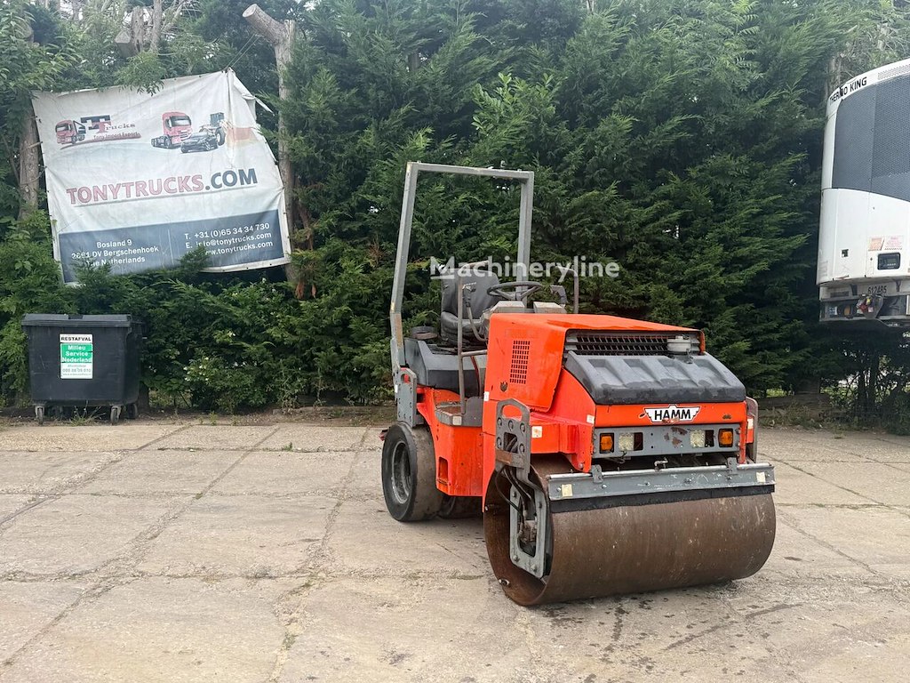 Hamm HD13 Tyred Roller with vibration 900mm kombinovani valjak