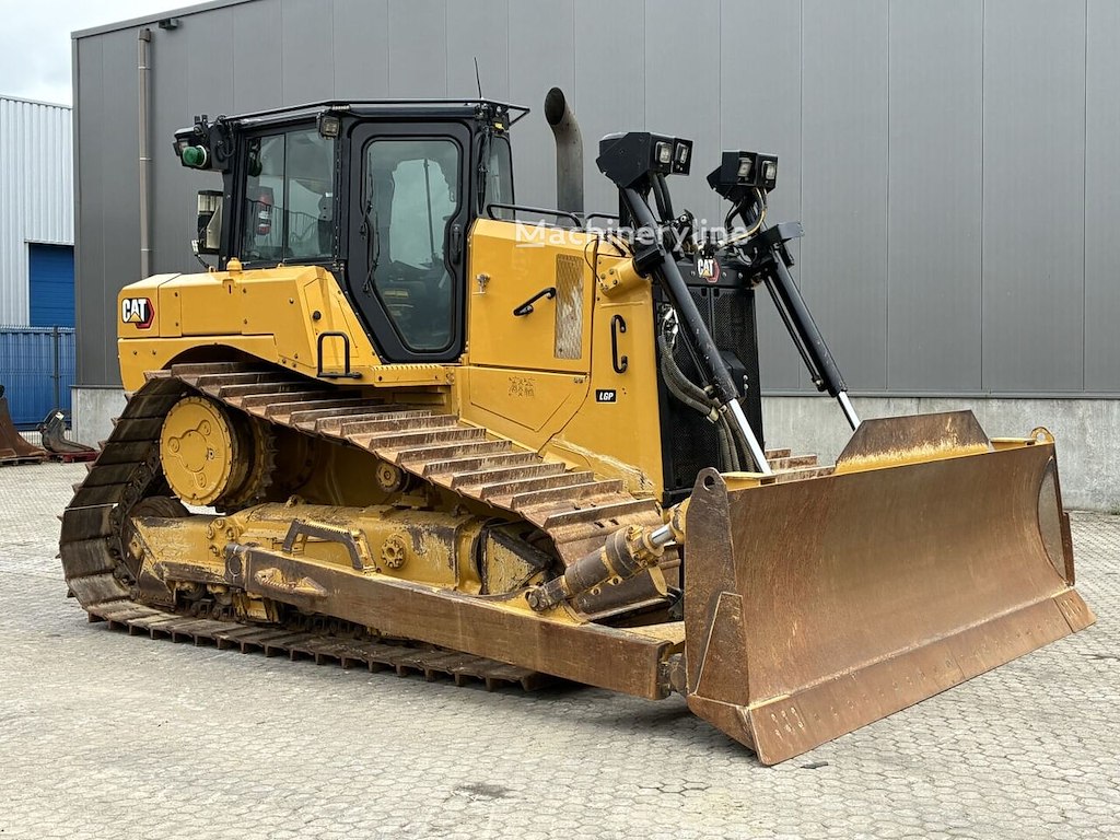 Caterpillar D6-20 LGP buldožer