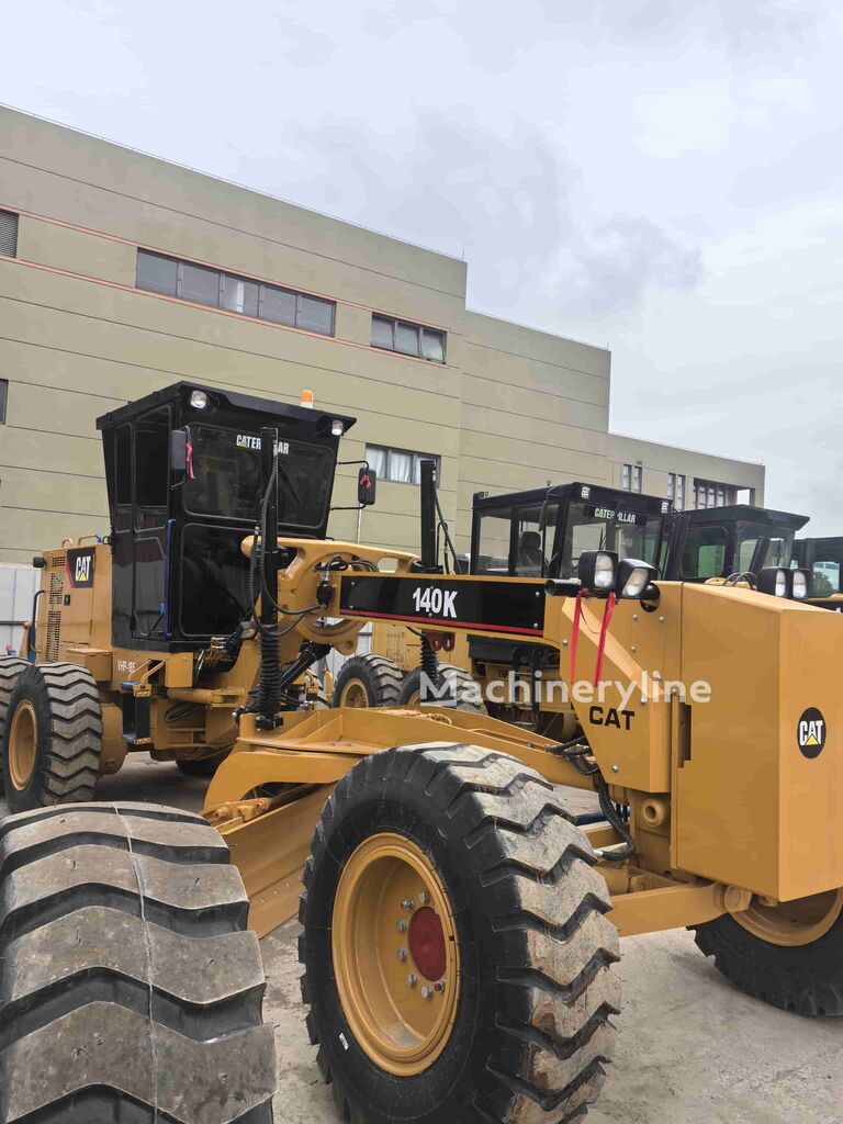 Caterpillar 140K grejder