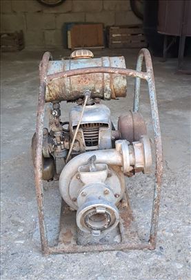 Prodajem motornu pumpu za vodu - Tomos