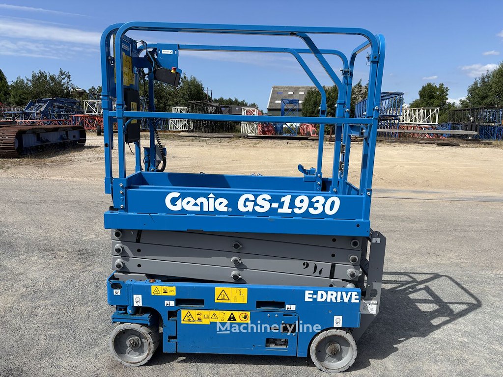 Genie GS 1930 makazasta platforma