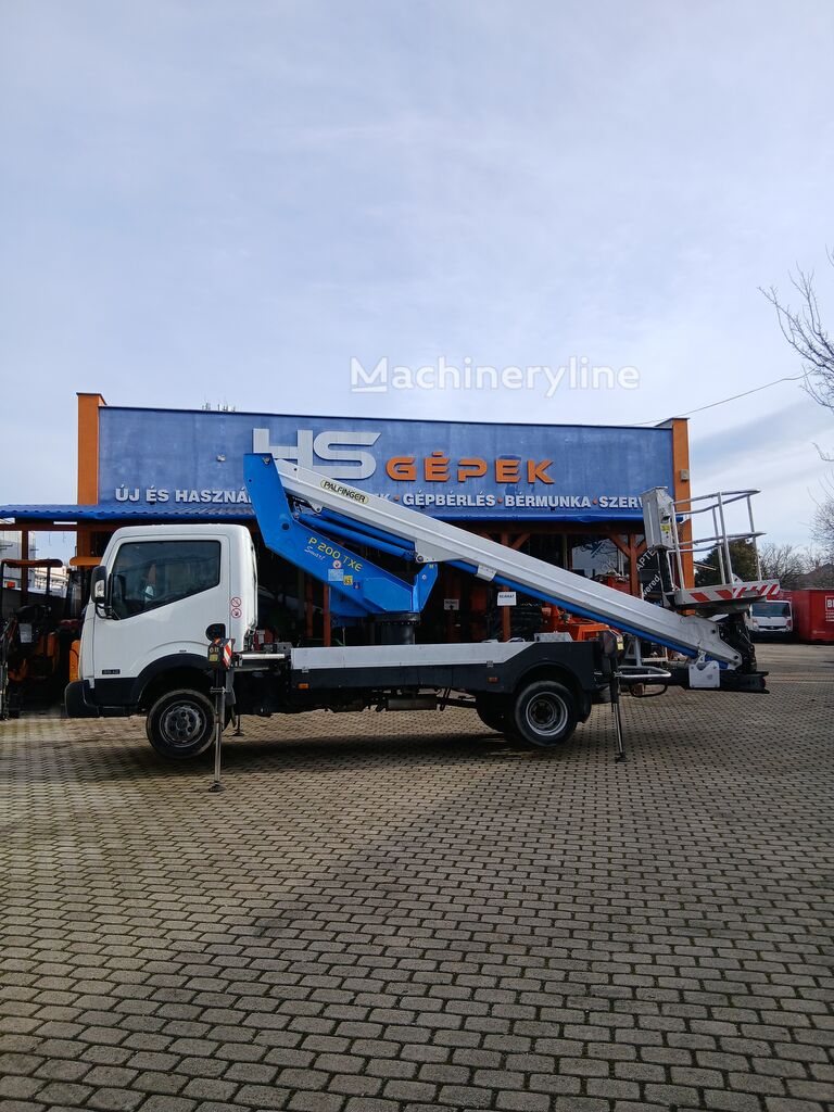 Nissan Cabstar PALFINGER P200TXE auto dizalica s korpom