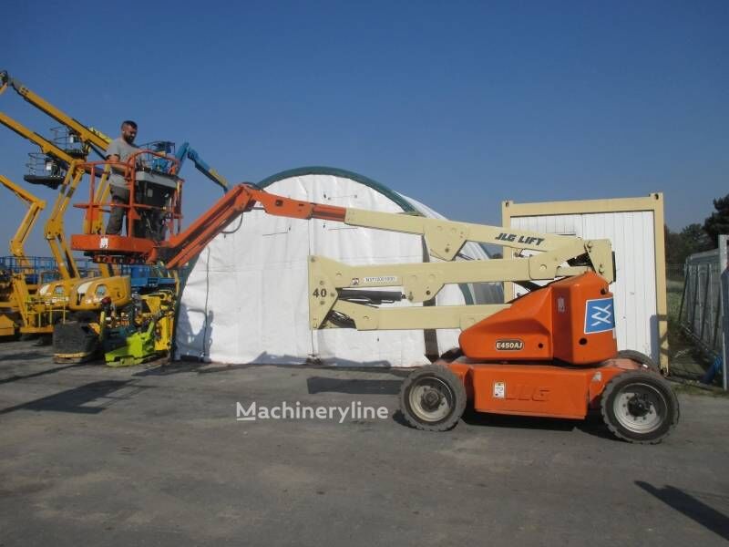 JLG E 450 AJ hidraulična zglobna platforma