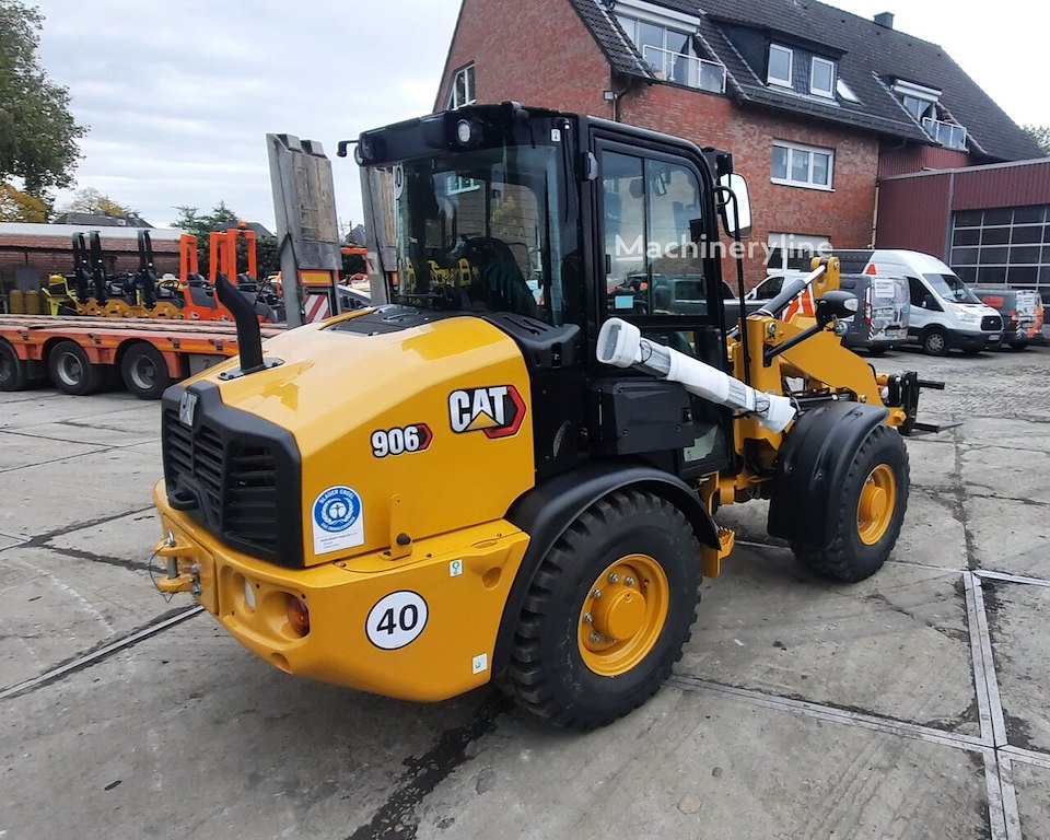 Novi Caterpillar 906 prednji utovarivač