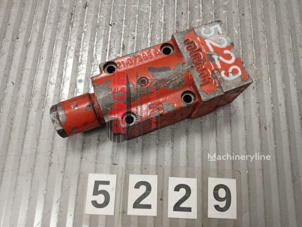 BERINGER 21.07368A hidraulični razvodnik za O&K bagera