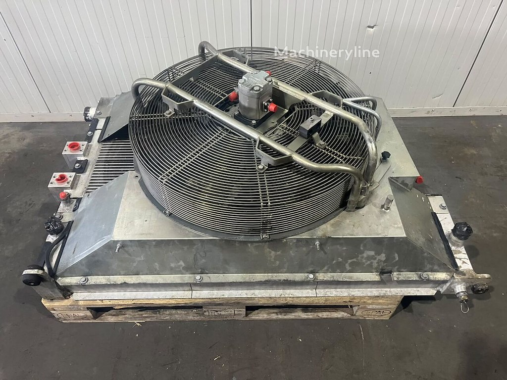 Liebherr Combined 12236534 radijator za hlađenje motora za Liebherr A918, A920, LH22 C, LH22 M, LH24 M, LH26 M. bagera