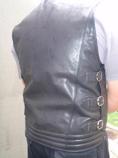 BIKER PRSLUK SPUŠTENA LEĐA
