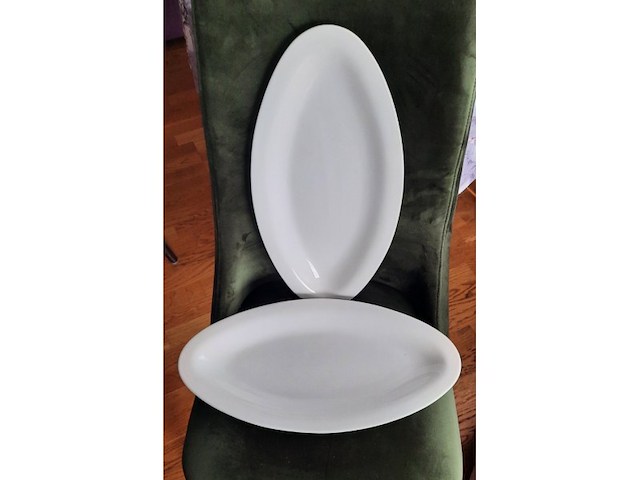 Ovalni tanjiri Set od 2 kom
