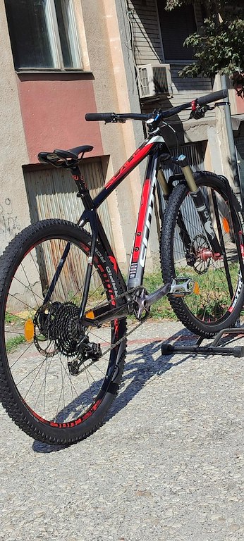Scott Scale 710 Carbon 29