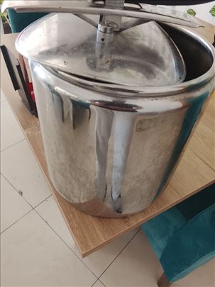 Nemacki Ekspres Lonac samo 2500
