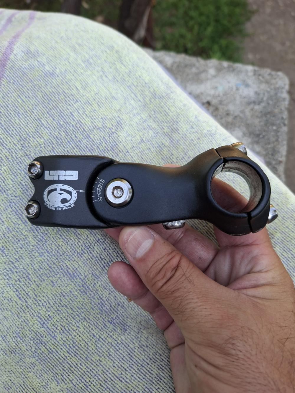 Uno la sa podesavanjem ugla za volane 25,4mm super