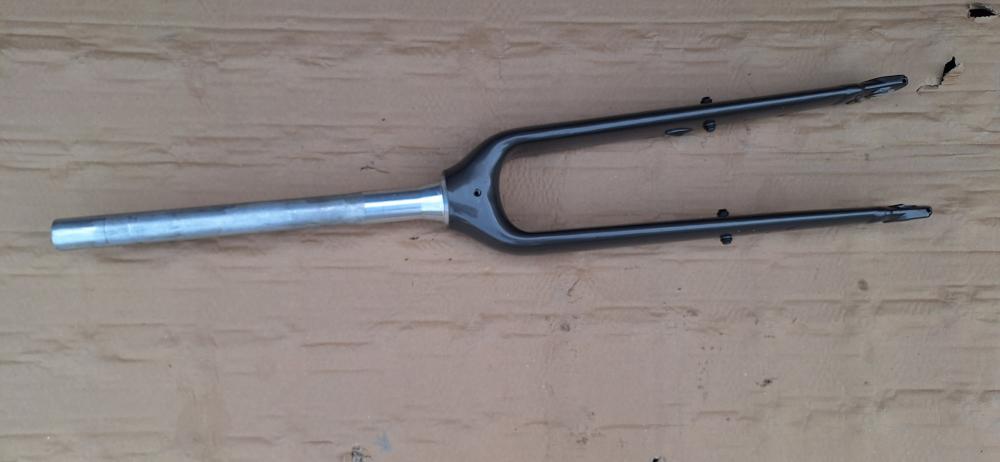 Kruta vila aluminijumska