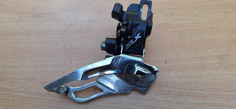 Prednji menjač Shimano SLX Fd-M671 10s
