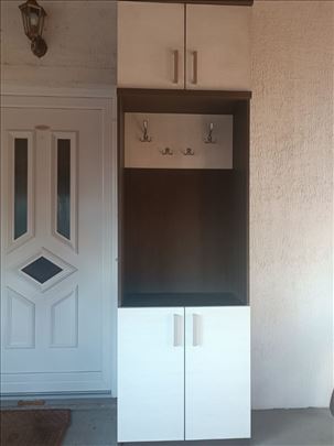 Plakar (cipelarnik i čiviluk) za predsoblje