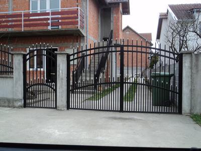 Kapije, ograde od metala 02