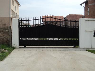 Kapije, ograde od metala 01