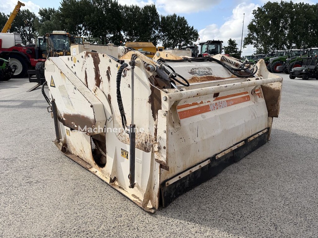Wirtgen WS 2500 prednja freza za asfalt