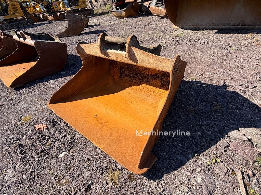 Prodaje se Gjerstad Andre 3220 - Gjerstad Pusseskuff S70 1100 Liter kašiku za gradiranje na aukciji