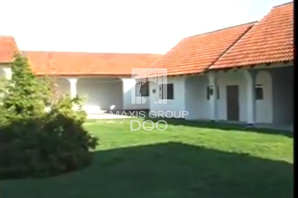 Prodaja kuće sa pomoćnim objektima - S. Mitrovica ID#2014
310.000 €