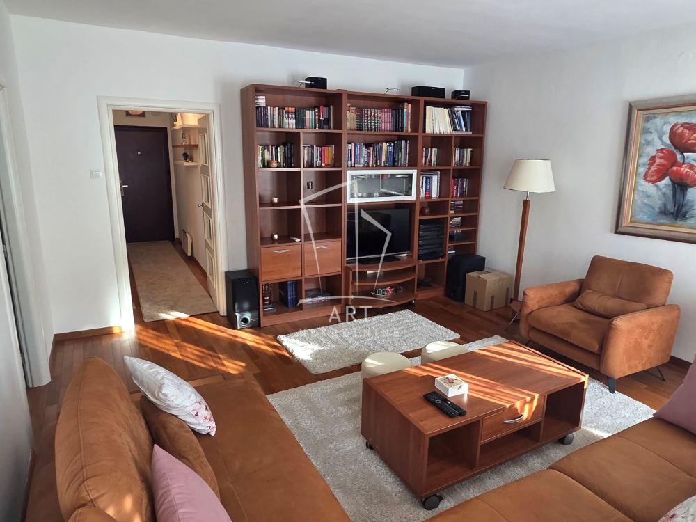 Centar, Tašmajdan, 64m2 ID#11892
750 €