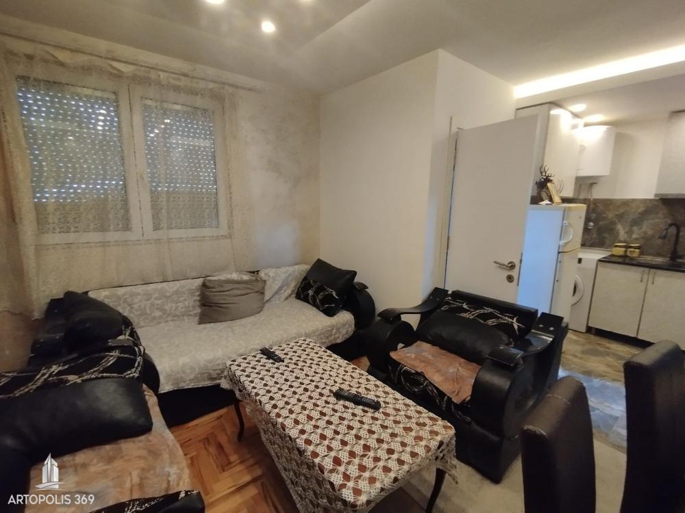 Blizina okretnice 309, nameštena garsonjera, 220 e ID#1289
220 €