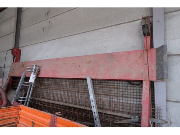 Prodaje se Pont de garage 4 colonnes četvorostubnu dizalicu na aukciji