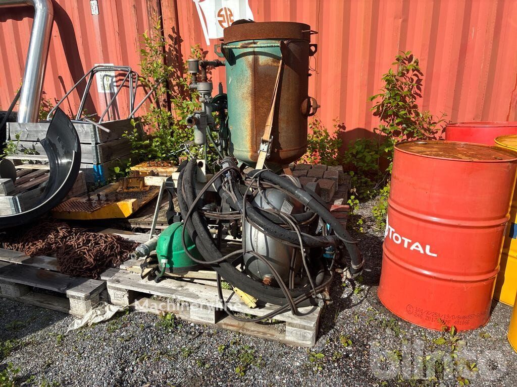 Prodaje se Atlas Copco Clenco T14533 mašinu za peskarenje na aukciji
