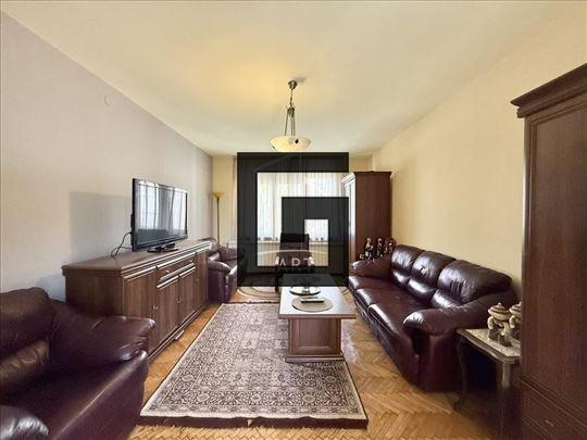 Kompletno renoviran četvorosoban stan 104 m²–kod Gradske bolnice ID#2778
348.000 €