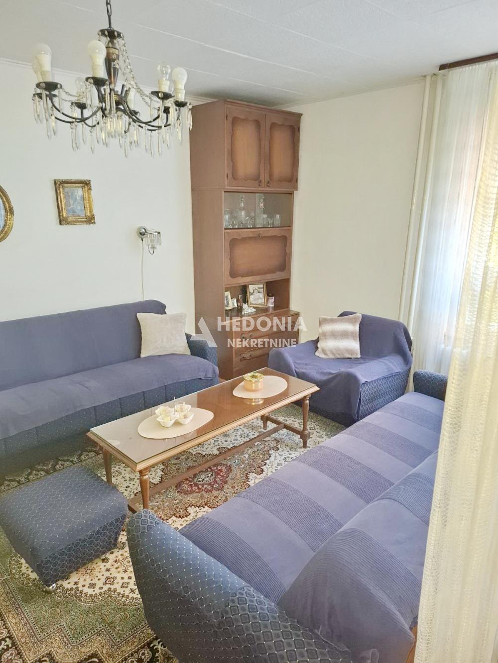 Nova Galenika, komforan, adaptibilan 2.0 stan ID#10602
193.000 €