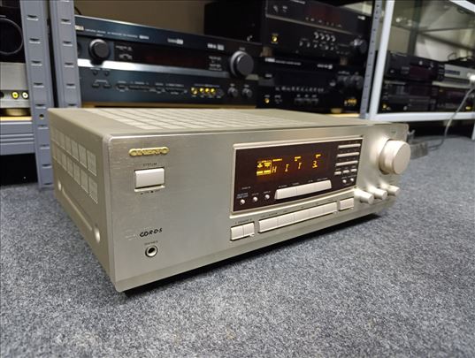 Onkyo TX 8211