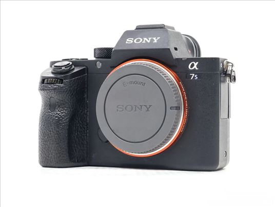Sony A7s mark II + objektivi (opciono)